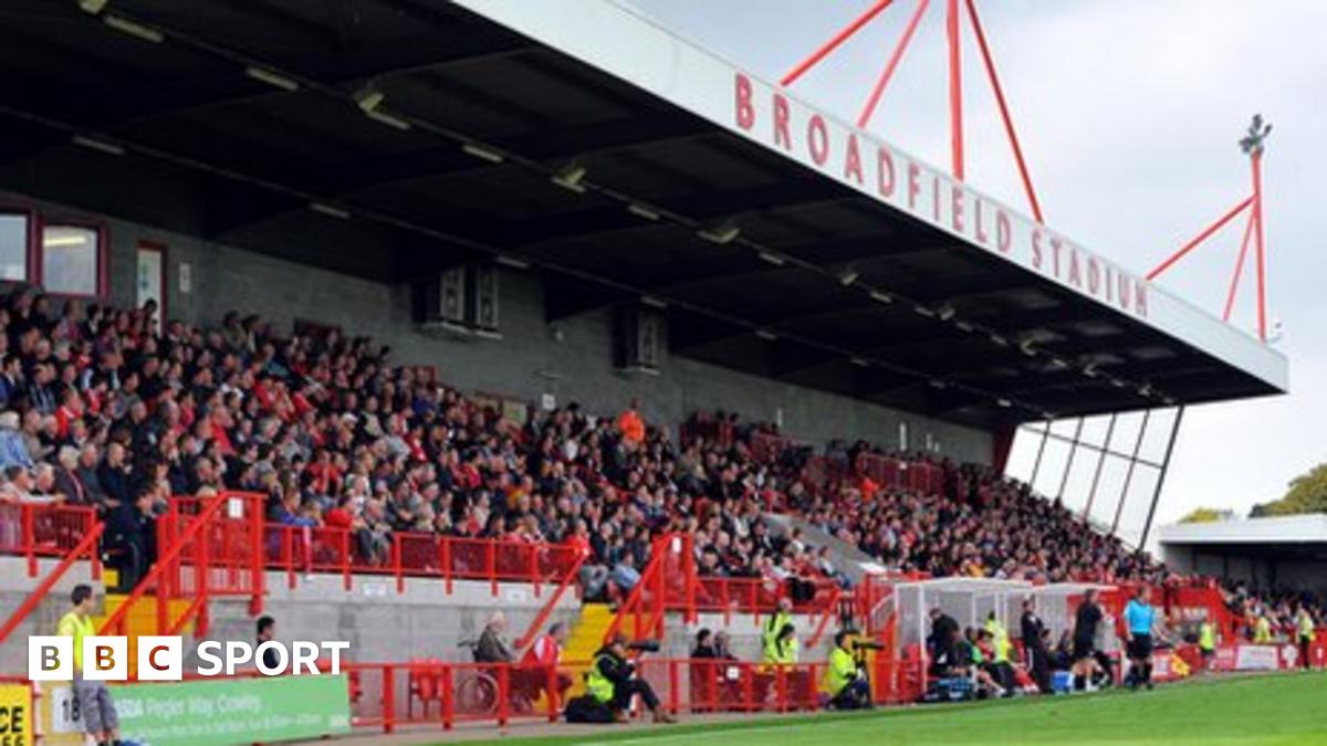 Crawley Town co-owner pragmatic on promotion bid - BBC Sport