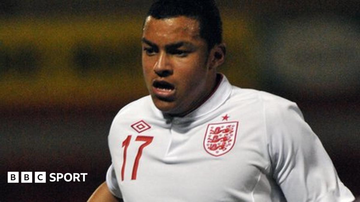 Matt Lecointe signs new Plymouth Argyle deal - BBC Sport