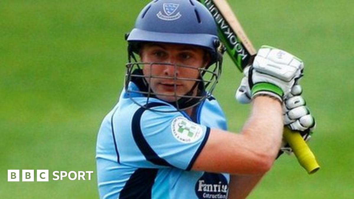 Sussex all-rounder Luke Wright defends IPL spell - BBC Sport