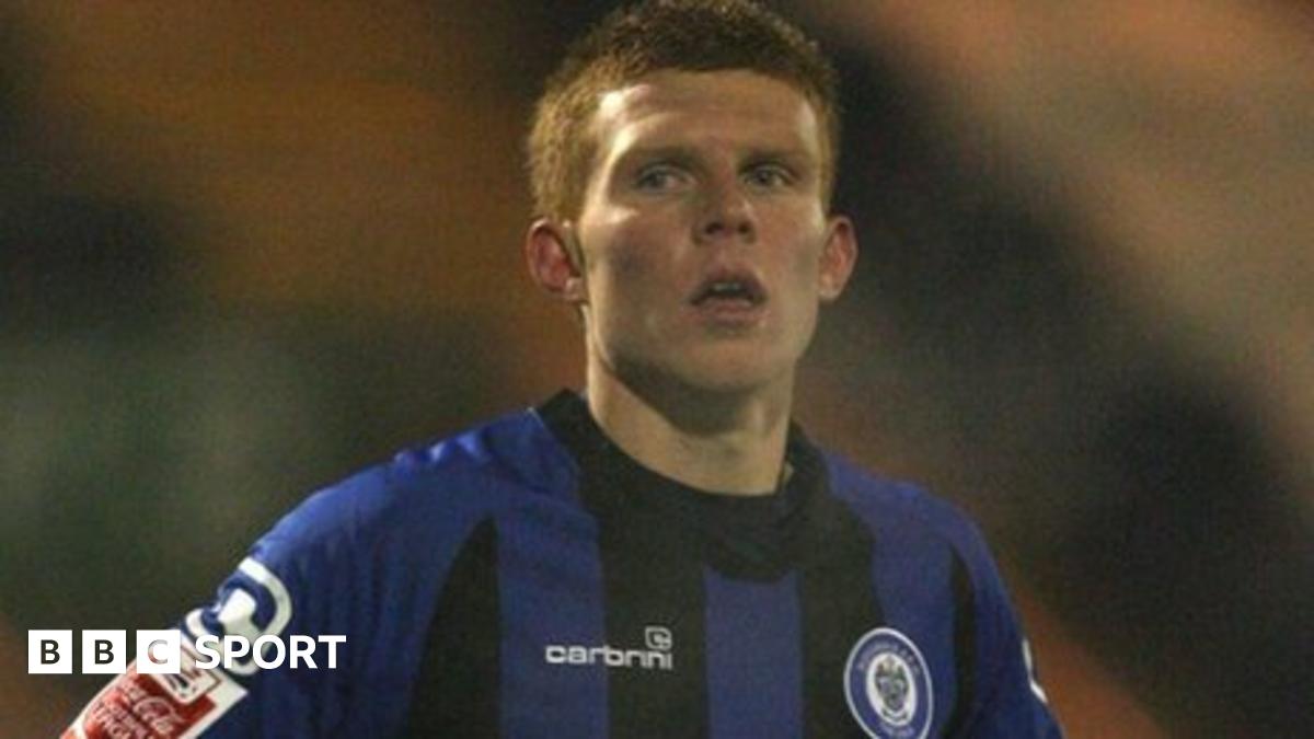 Worcester City sign midfielder Charlie Reece from Bristol Rovers - BBC ...