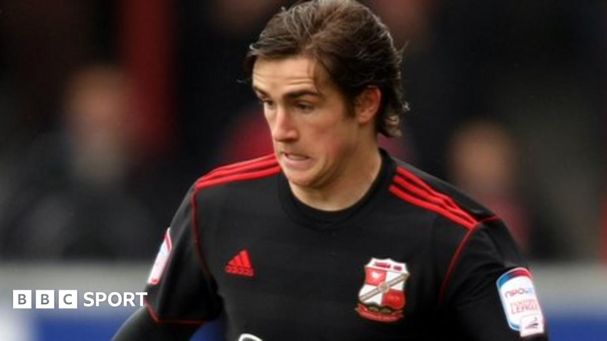 Luke Rooney ready for Swindon Town midfield battle - BBC Sport