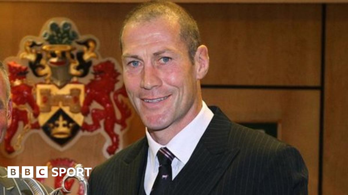 Paddy Johns named new head coach at Dungannon - BBC Sport