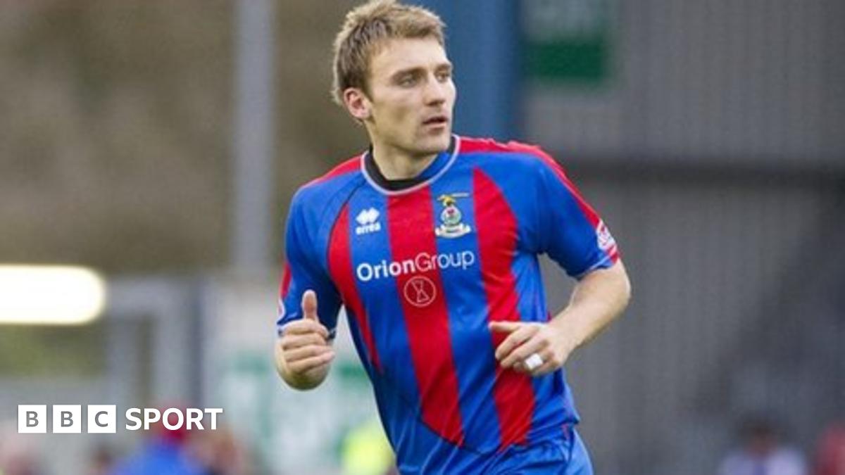 Inverness defender Chris Hogg nears return following surgery - BBC Sport