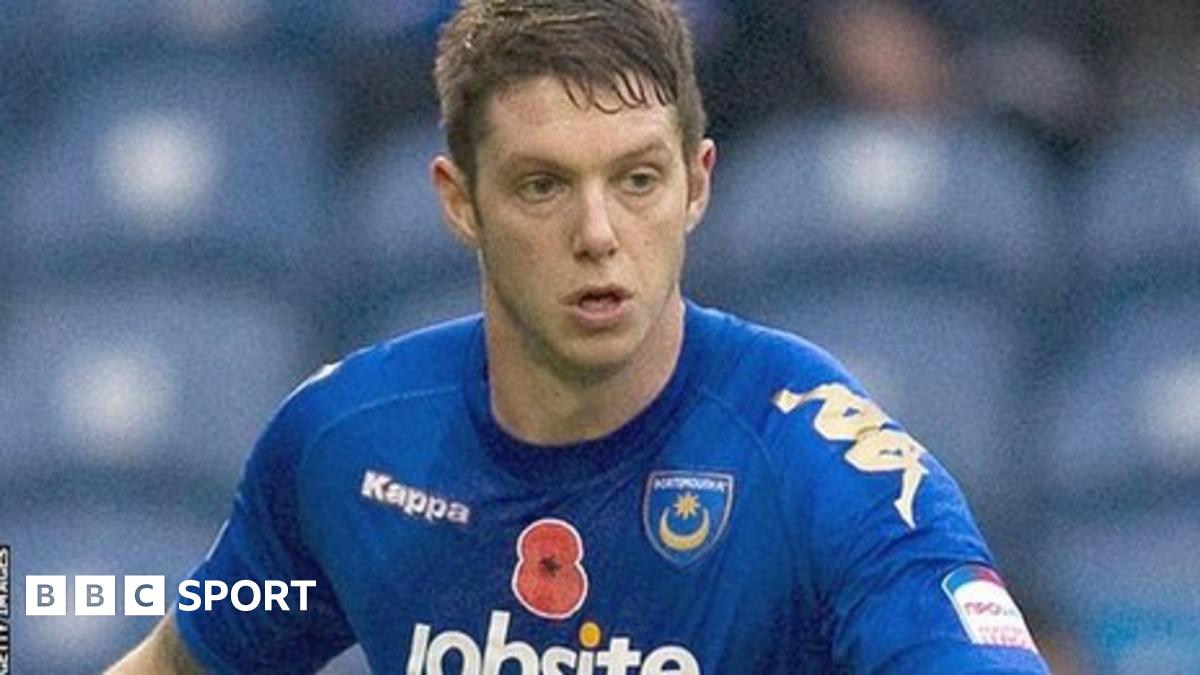 Nottingham Forest sign Greg Halford from Portsmouth - BBC Sport