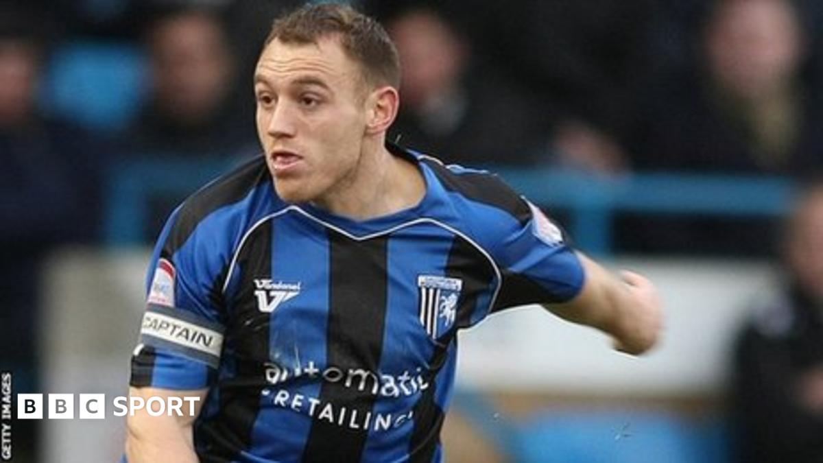 Gillingham decide to release defender Barry Fuller - BBC Sport