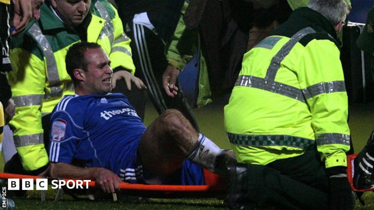 Nuneaton bring ex-Peterborough man Dave Hibbert out of retirement - BBC ...