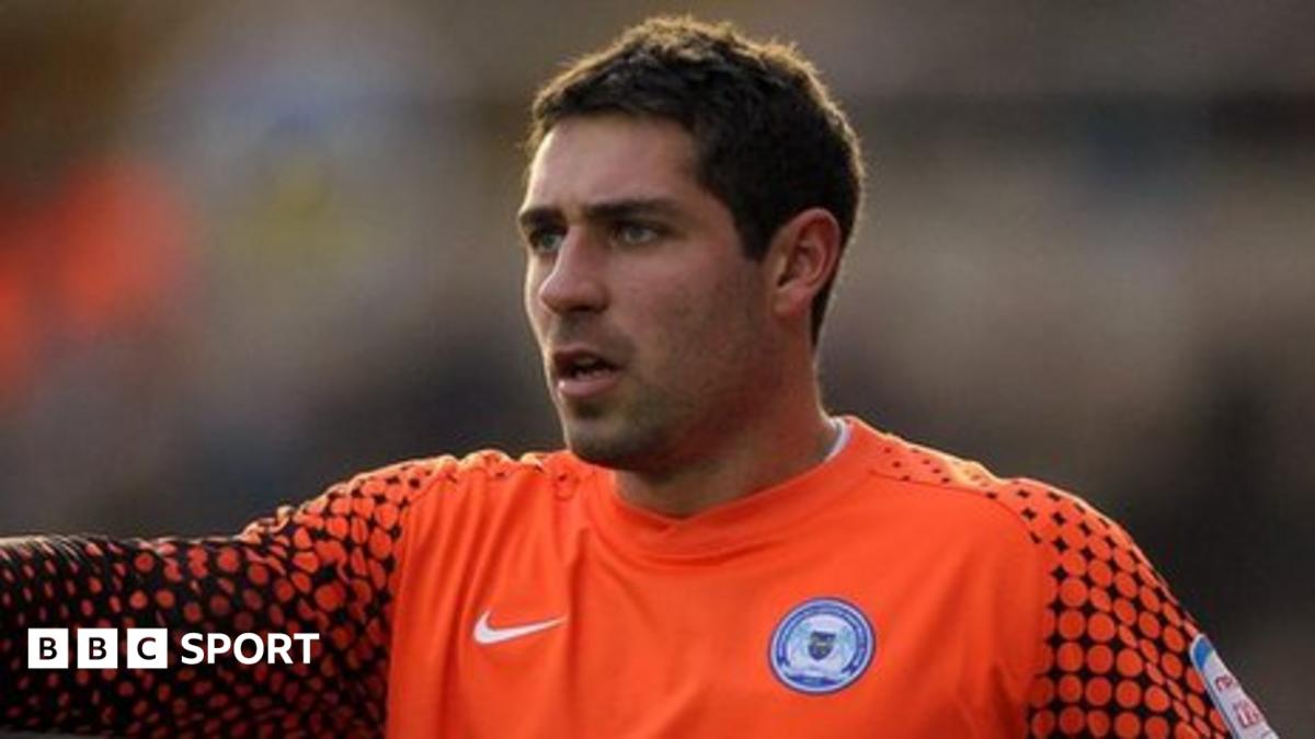 Crawley Town goalkeeper Paul Jones eyes promotion push - BBC Sport