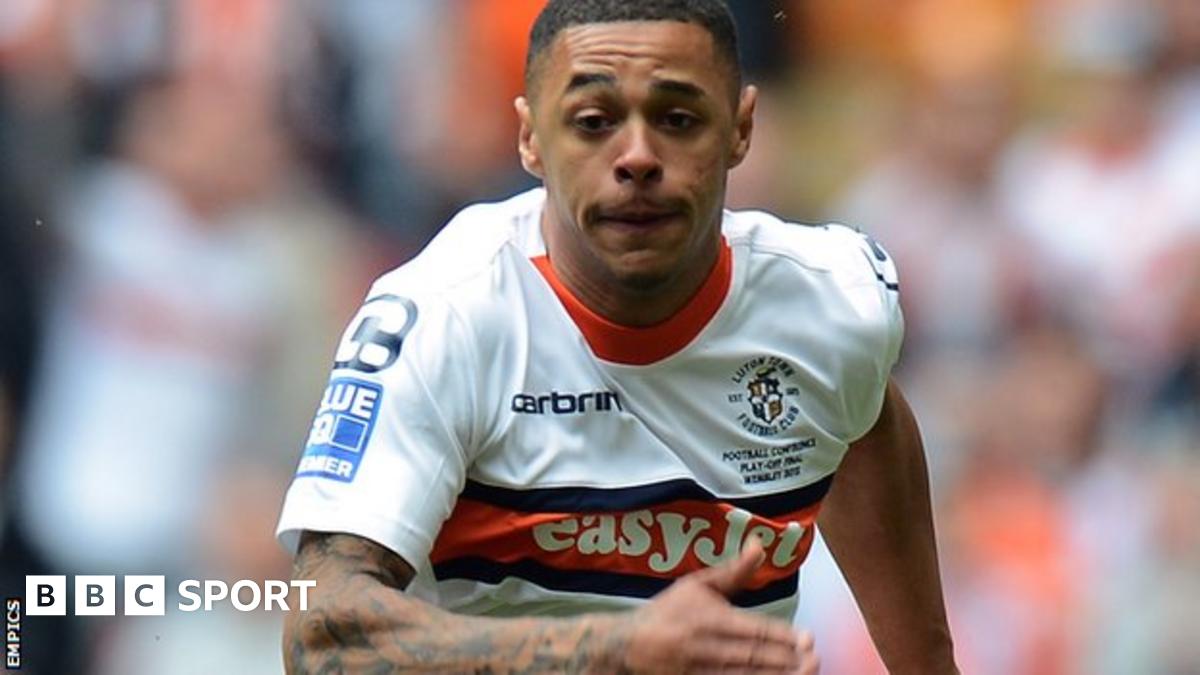 Transfer window: Luton's Andre Gray rules out 'stupid' move - BBC Sport