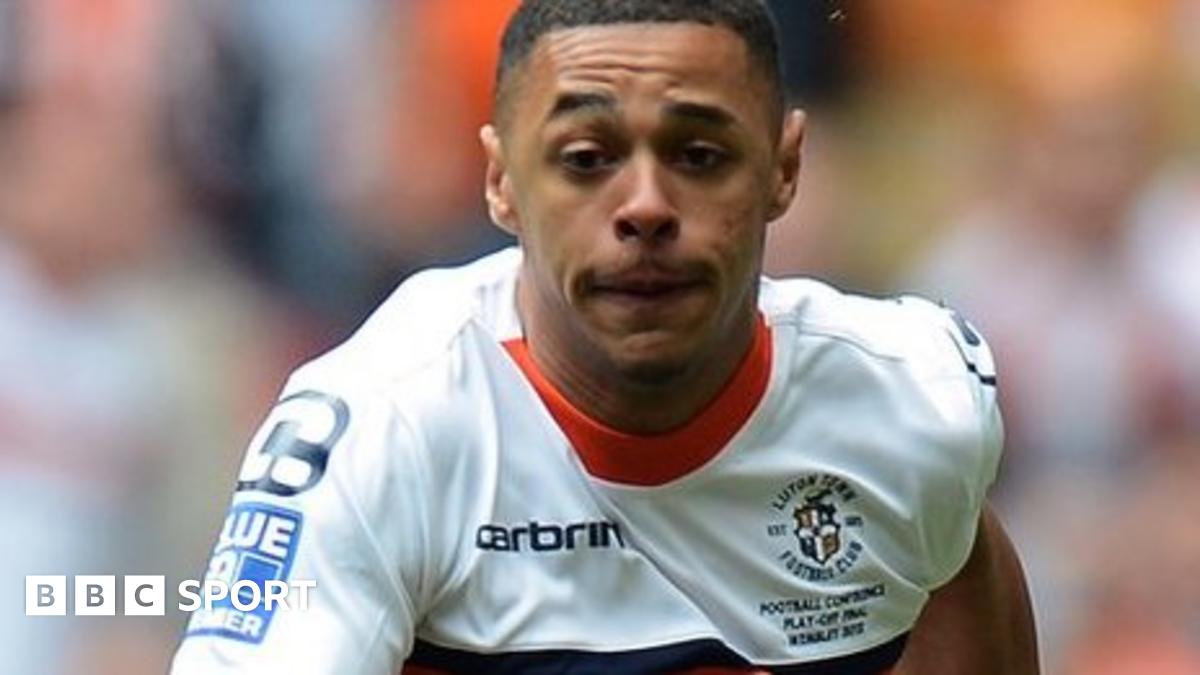 Andre Gray signs Luton contract extension - BBC Sport