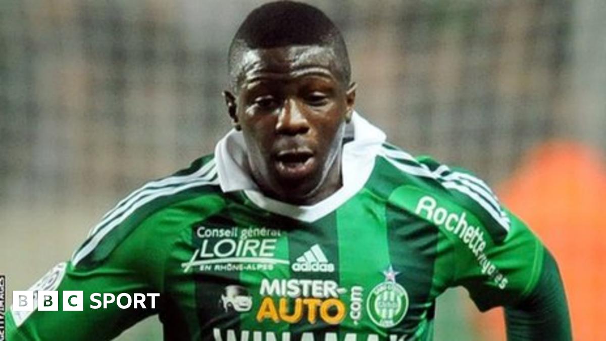 Wolves sign Bakary Sako from St Etienne on three-year deal - BBC Sport