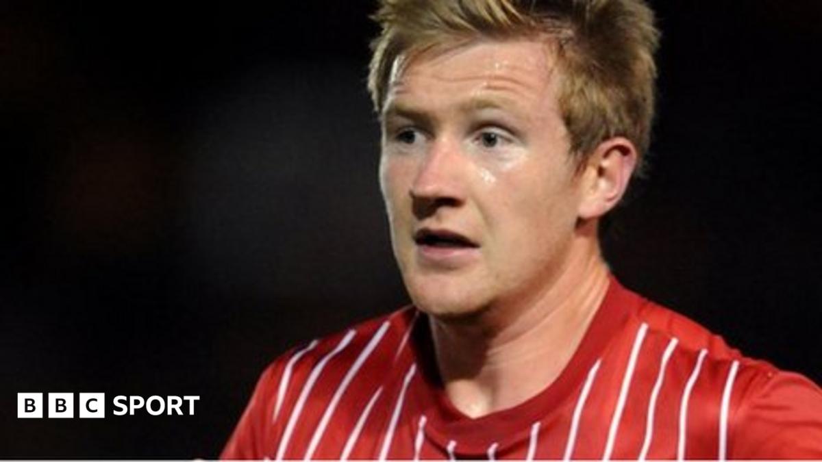 Lincoln's Alan Power set to be out for three months - BBC Sport