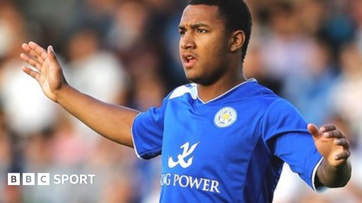 Liam Moore agrees new Leicester City contract - BBC Sport