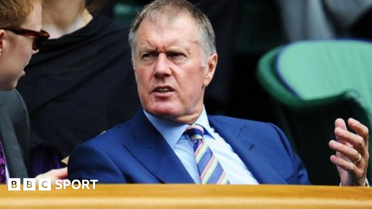 Sir Geoff Hurst backs West Ham's bid to lease Olympic Stadium - BBC Sport
