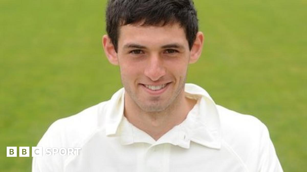 Bowler Mike Reed signs new Glamorgan contract extension - BBC Sport