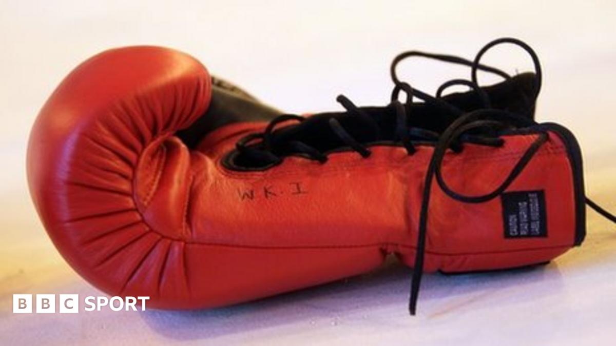 Nathan Decastro ready for professional debut - BBC Sport