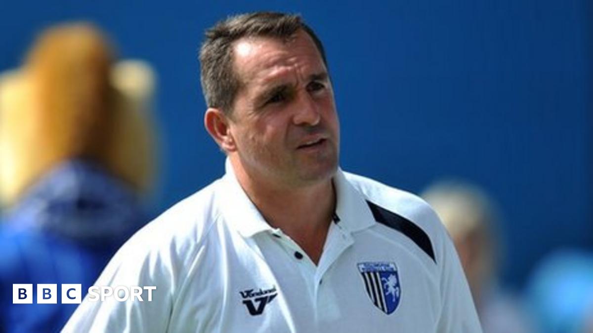 Martin Allen stresses commitment to Gillingham - BBC Sport