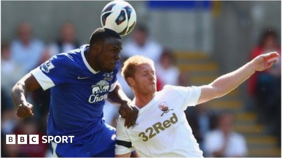 Alan Tate berates Swansea City for playing as 'individuals' - BBC Sport