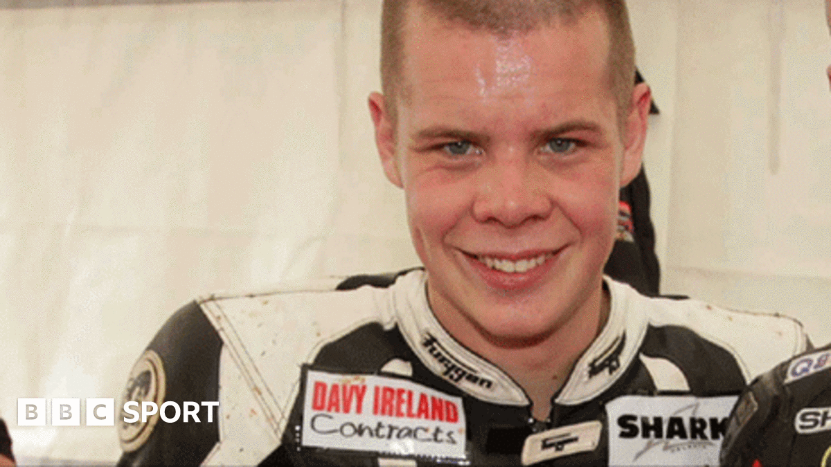 Jamie Hamilton finishes 20th in Macau Grand Prix debut - BBC Sport