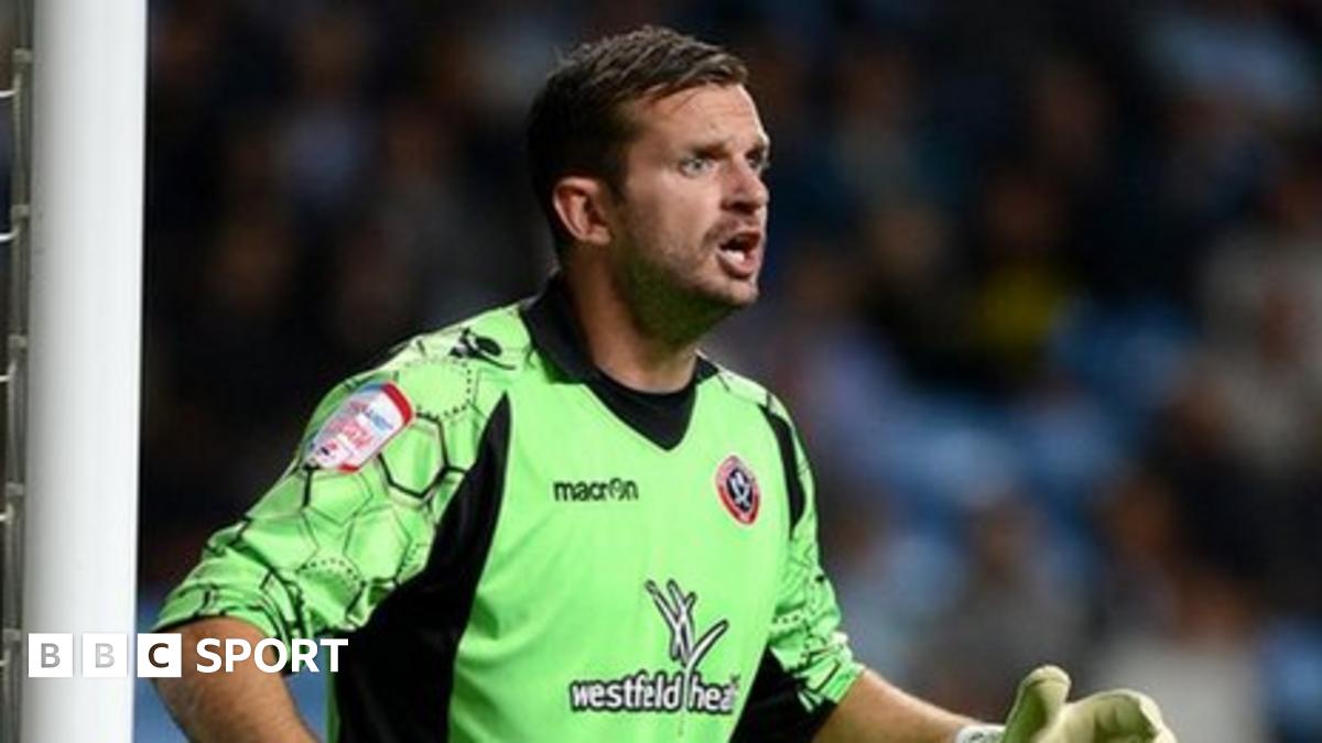 Sheffield United goalkeeper Mark Howard sidelined with thigh injury ...
