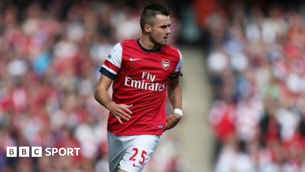 Carl Jenkinson commits his international future to England - BBC Sport