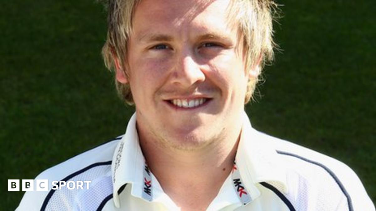Adam London signs new one-year Middlesex contract - BBC Sport