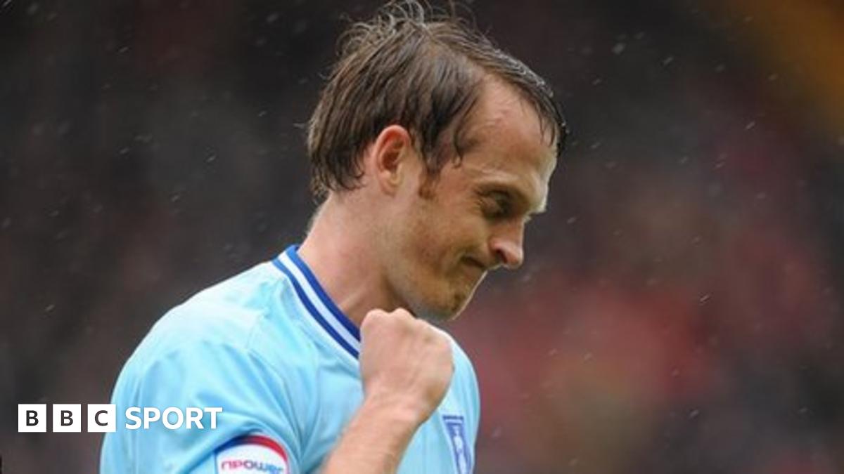 Doncaster Rovers sign former Coventry midfielder Sammy Clingan - BBC Sport