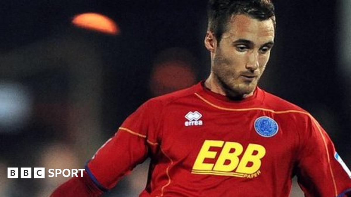 York City sign Aldershot winger Alex Rodman on loan - BBC Sport