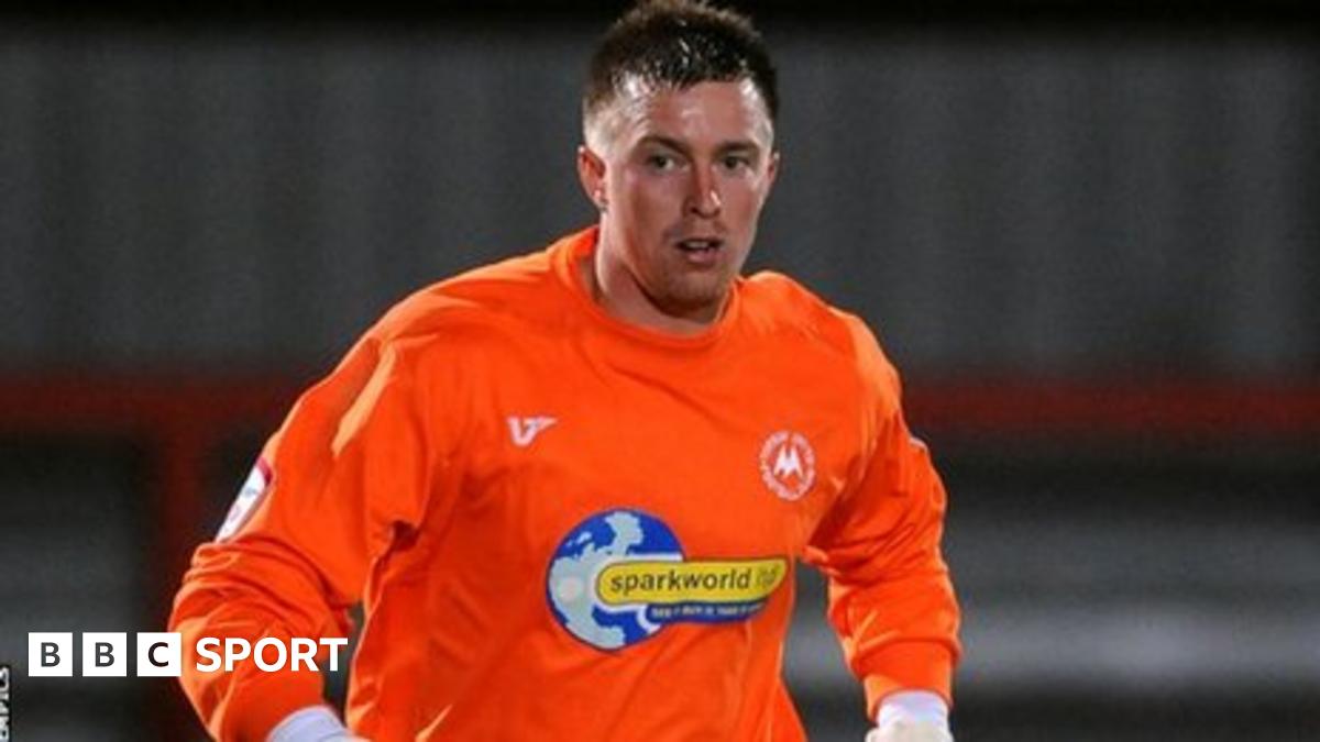 Martin Rice: Torquay goalkeeper praised after full league debut - BBC Sport