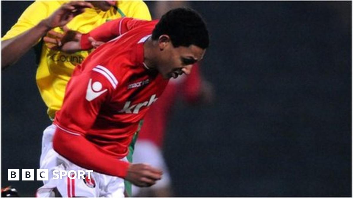 Ade Azeez joins Wycombe Wanderers from Charlton on loan - BBC Sport