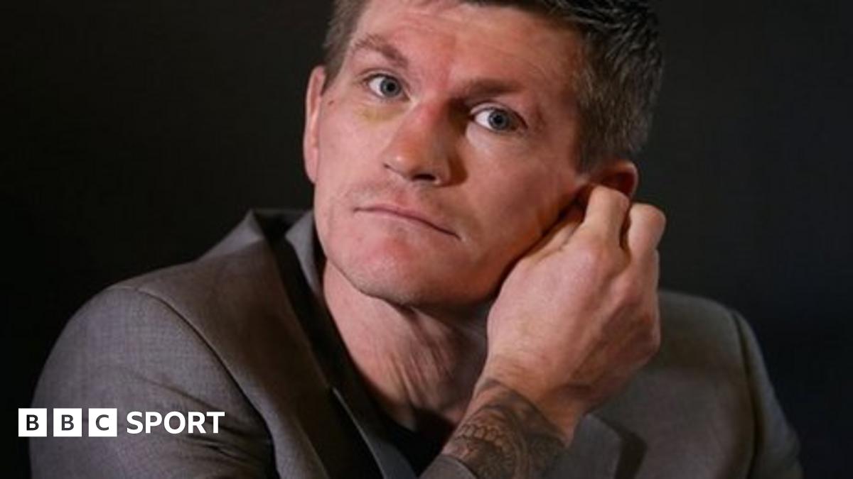 Ricky Hatton comeback: Hatton bids to shackle emotions - BBC Sport