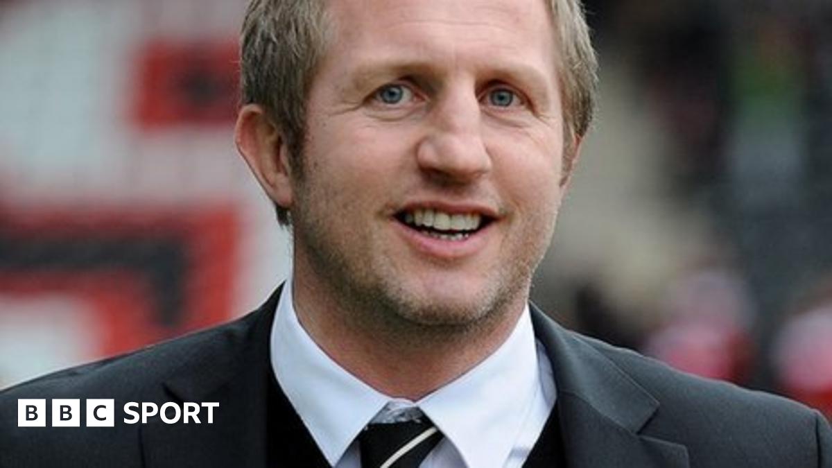 Widnes: Denis Betts says Vikings will be prepared for second year - BBC ...
