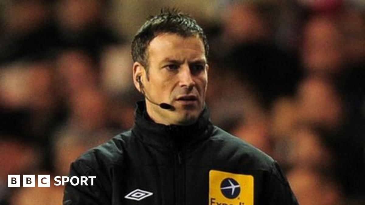 Mark Clattenburg: Norwich boss Chris Hughton welcomes him back - BBC Sport