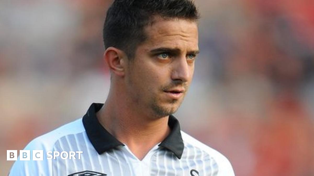 Ferrie Bodde to train with Wigan after Swansea departure - BBC Sport