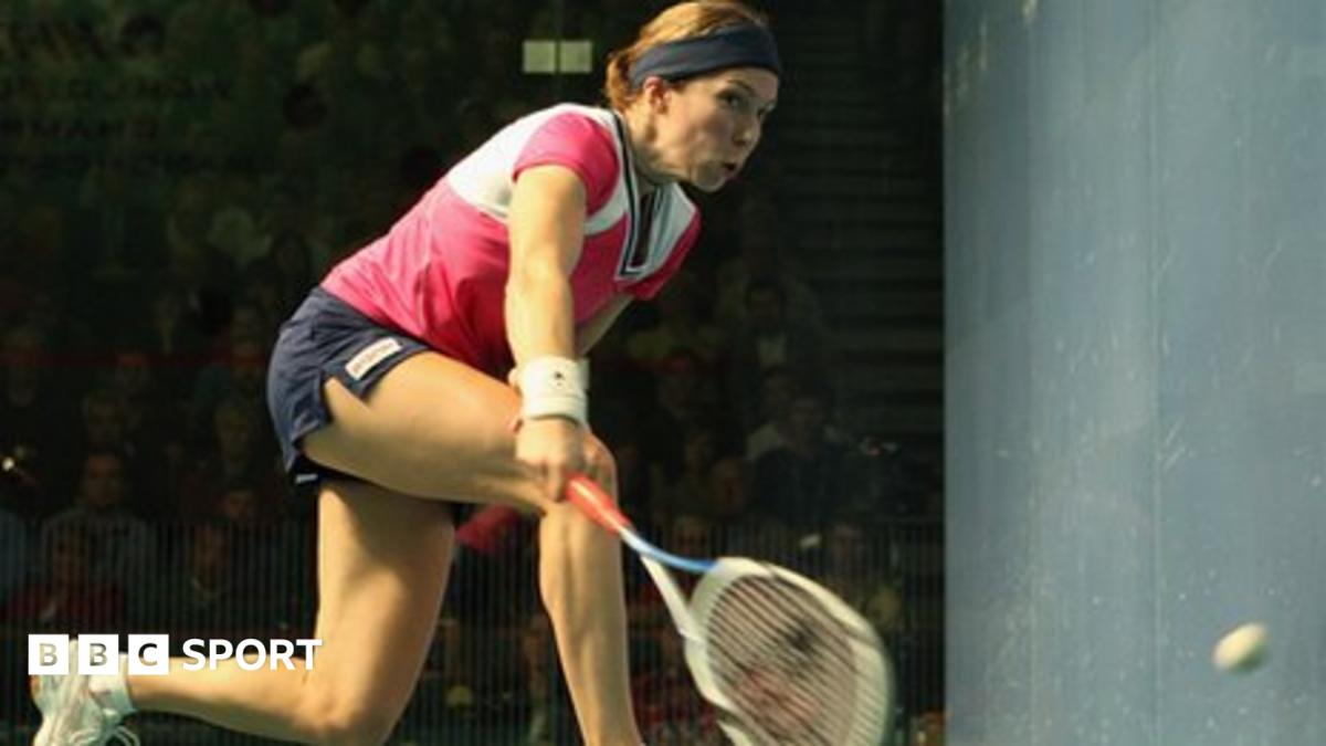 Madeline Perry beaten by holder Nicol David at World Open - BBC Sport