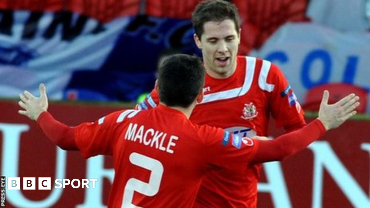 Ronnie McFall begins Portadown clear-out after poor season - BBC Sport