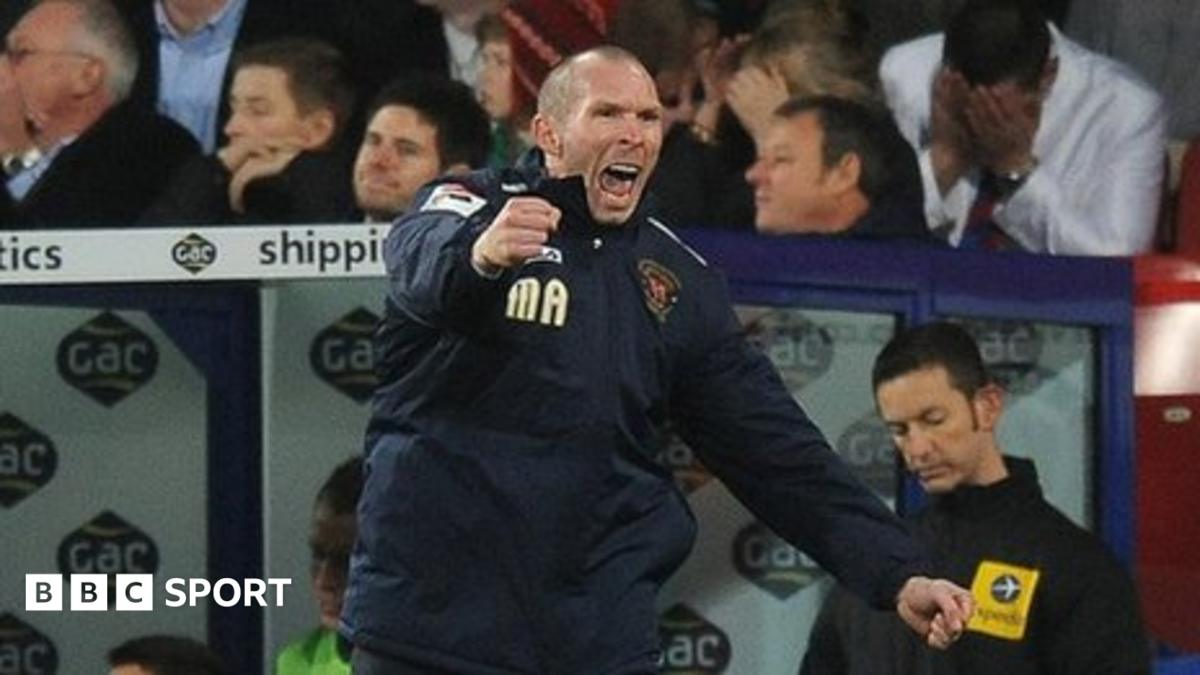 Michael Appleton: Blackburn Rovers announce new manager - BBC Sport