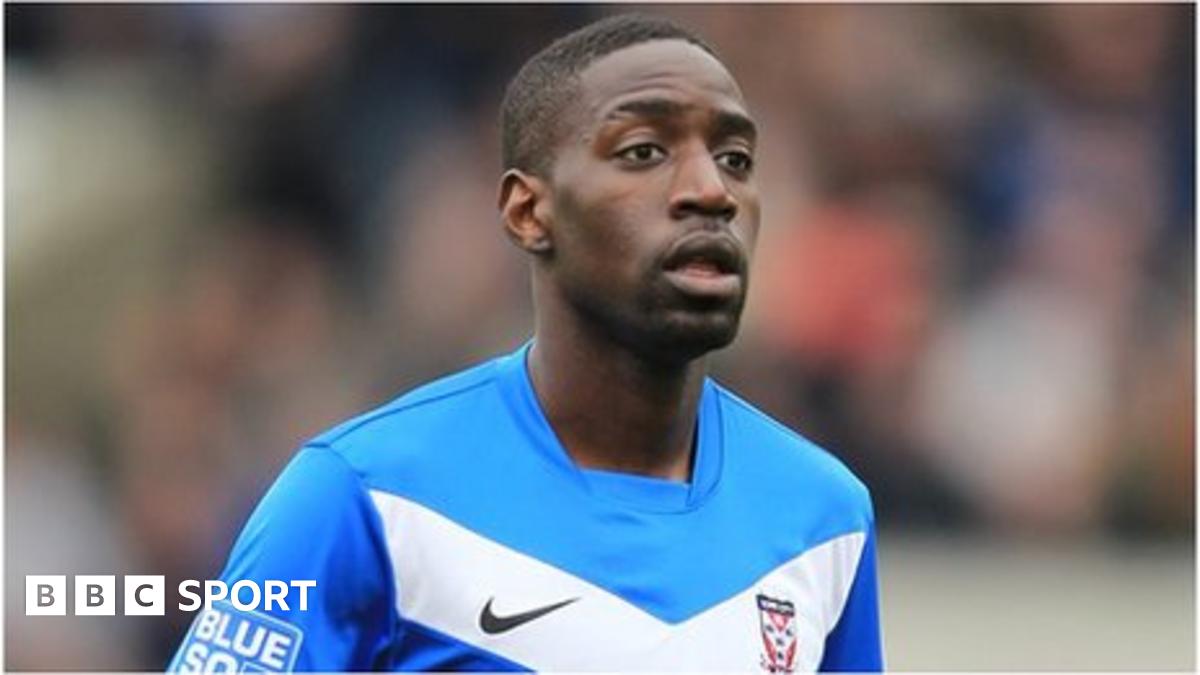 Cambridge United release Adriano Moke and Michael Wylde - BBC Sport