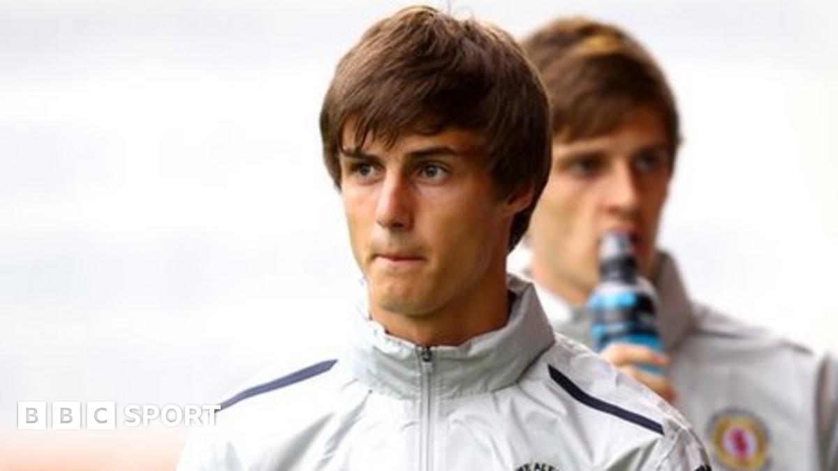 Crewe Alexandra: Ben Garratt potential excites boss Davis - BBC Sport