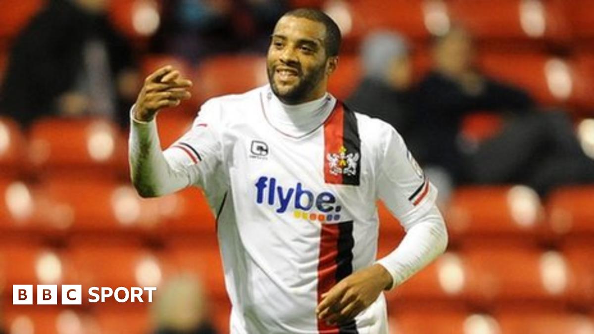 Richard Logan: Torquay United look at former Exeter striker - BBC Sport