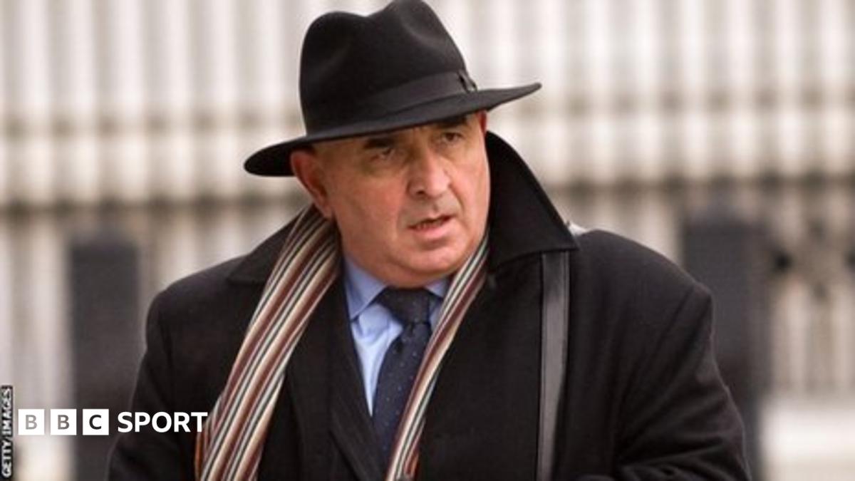 Swindon Town chairman Sir William Patey to quit after sale - BBC Sport