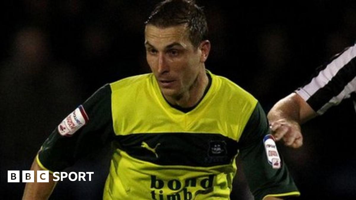 Rhys Griffiths free to leave Plymouth Argyle - BBC Sport