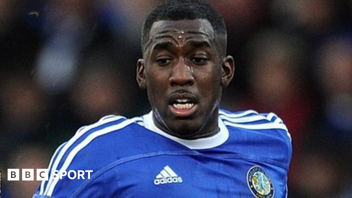 Kidderminster Harriers: Amari Morgan-Smith & Nat Jarvis join - BBC Sport