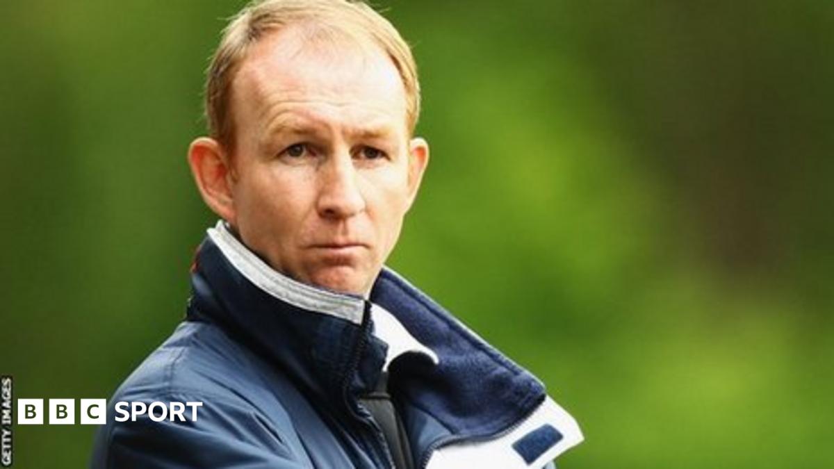 Alan Knill: Torquay need 'a little bit of fine tuning' - BBC Sport