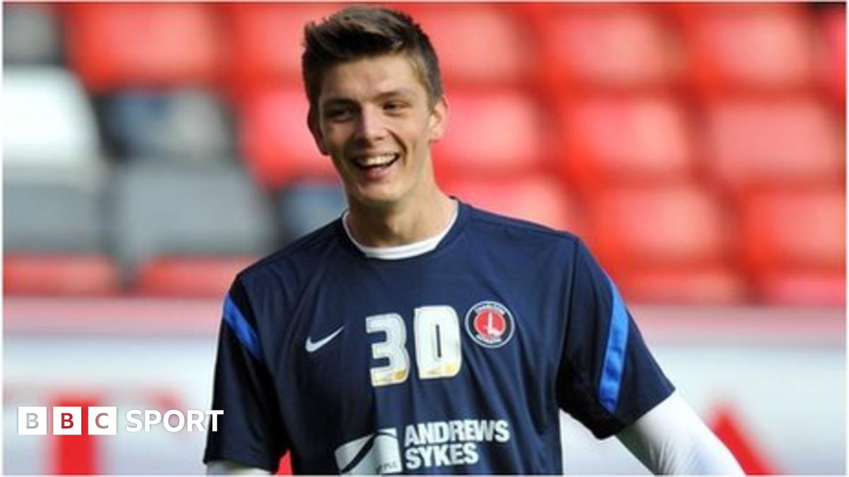 Charlton keeper Nick Pope joins Cambridge United - BBC Sport