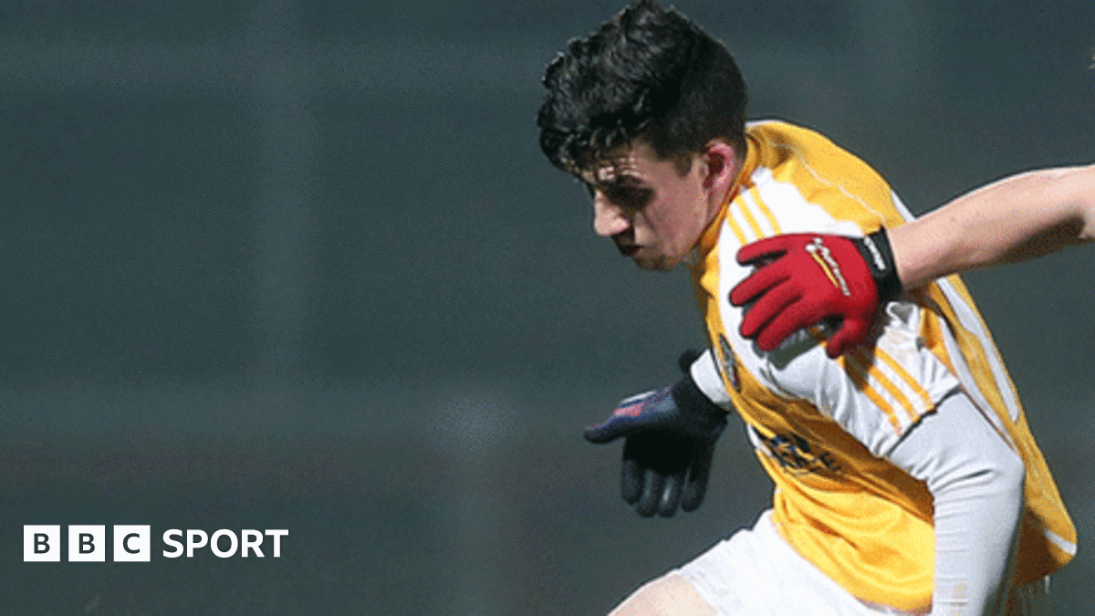 Ryan Murray handed Antrim starting role for Wicklow game - BBC Sport