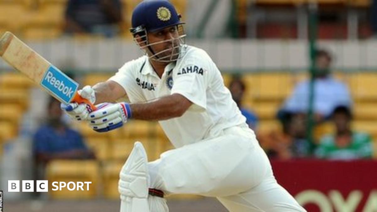 India v Australia: Mahendra Dhoni leads hosts to series win - BBC Sport