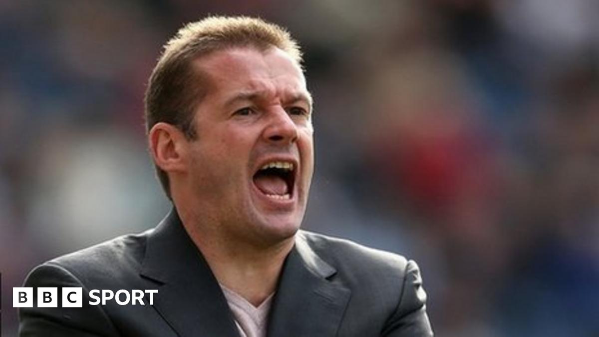 Stevenage consider Graham Westley re-appointment - BBC Sport