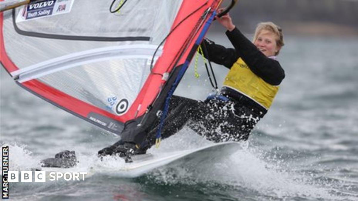Cornish Windsurfer Saskia Sills selected for youth worlds - BBC Sport