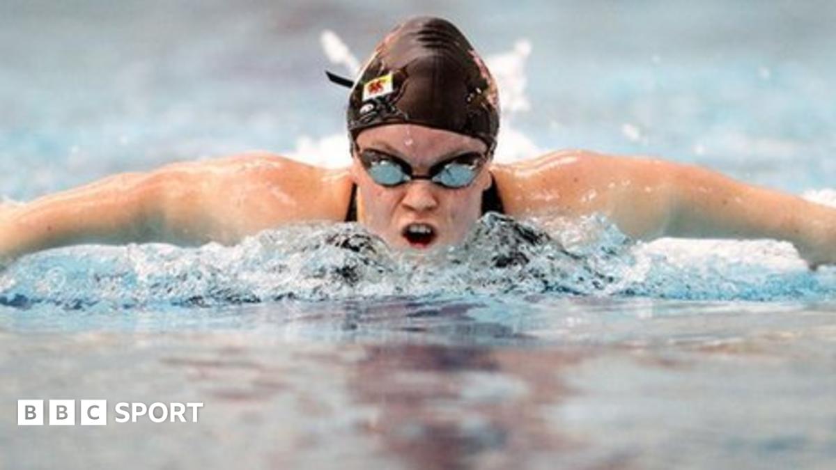 Paralympian Ellie Simmonds heads GB squad for Worlds - BBC Sport