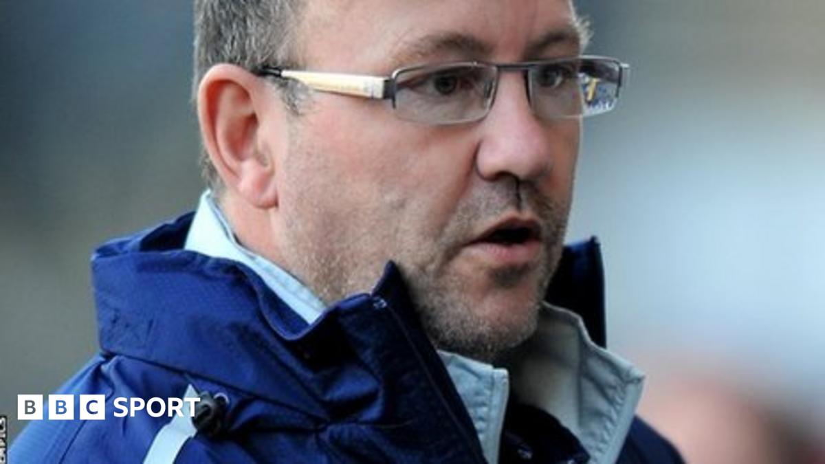 Greg Abbott: Carlisle United manager agrees new contract - BBC Sport